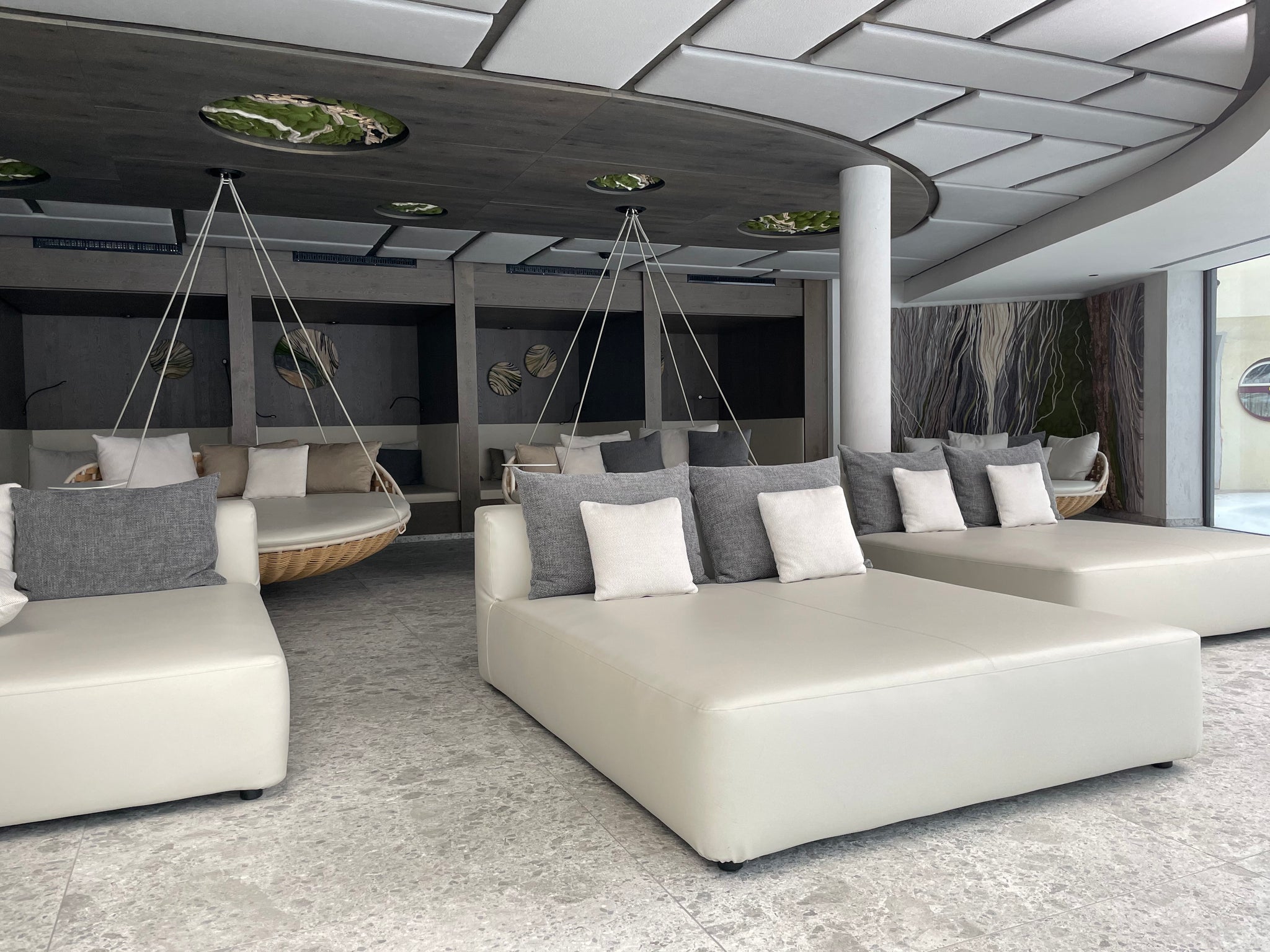 Daybeds